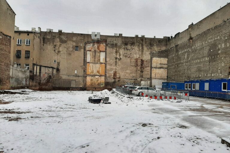 Wstrzymana budowa parkingów wielopoziomowych w Łodzi - Radio Łódź Wstrzymana budowa parkingów wielopoziomowych w Łodzi - Radio Łódź
